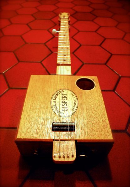 5 String Cigar Box Banjo | Five Points Instruments
